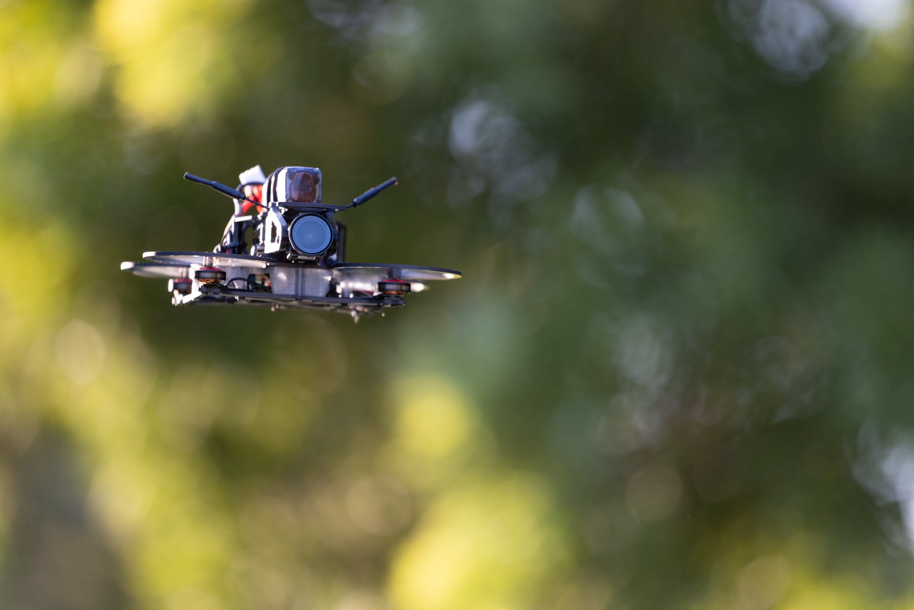 ITSY - sub 100g Mini-Cine FPV Frame Kit by SPYDR Cinematics ...